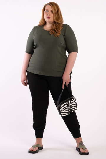 Harlow | Premium Australian fashion sizes 12 to 26 | Plus size clothes